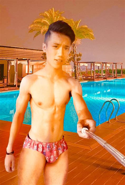 Hot Hunk Selfie In Swimming Pool By Trankhoimy On Deviantart
