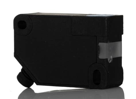 RS PRO RS PRO Inductive Rectangular Proximity Sensor 4 Mm Detection PNP NO 10 30 V Dc