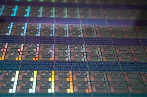 Silicon Wafer For Manufacturing Semiconductor Of Integrated Circuit