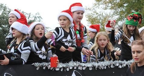 Bands Floats Horses Join Santa For Walker Christmas Parade