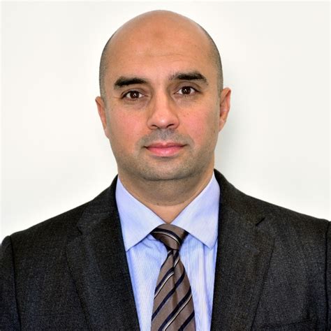 Amr El Gazzar Linkedin