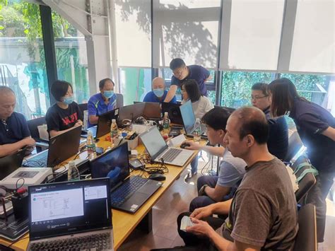 训练中心组织ni Myrio嵌入式开发平台培训 清华大学基础工业训练中心