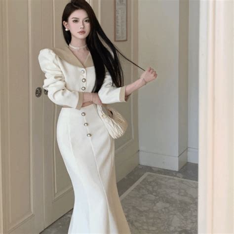 가을신상가을하객룩데이트룩 배색 카라 진주버튼 긴팔 크롭자켓 하이웨스트 머메이드 플레어스커트 투피스 셋업 프릴 롱스커트