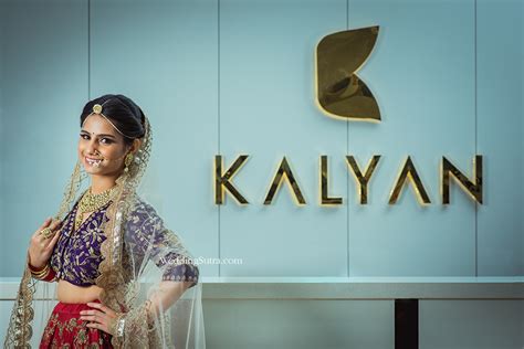 Rachna Kalyan Jewellers Store Weddingsutra On Location Bride Weddingsutra