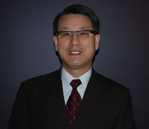 Close To Home Meet Albert Kim Signify Health Nurse Practitioner