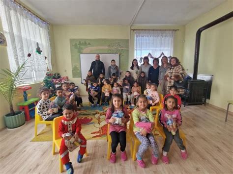 Община Созопол осигури коледни изненади за най малките Front Bg