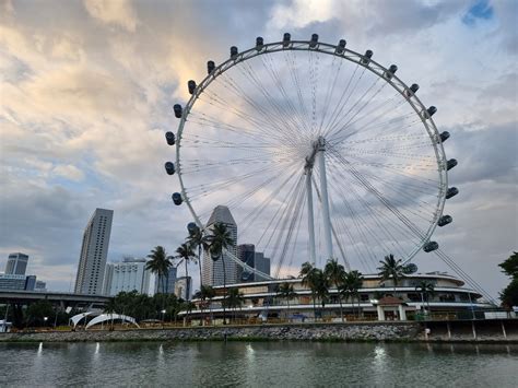 싱가포르 캡틴 익스플로러 선셋 보트 투어