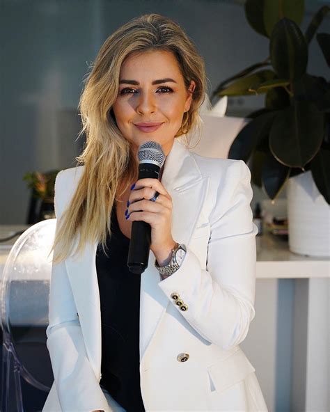 Юлиана Андреева Рекордно быстрые решения для голоса А вы знали что занятия музыкой