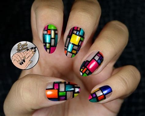 25 Times Nail Art Blew Your Mind In 2015 Arte De Uñas Geométrico Arte De Uñas Dar En El Clavo