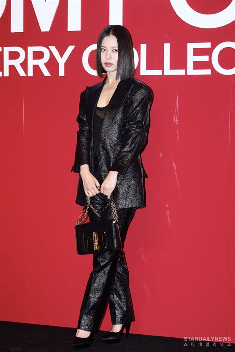 [s포토] 고민시 화려한 블랙~ 톰 포드 뷰티 Zum 뉴스