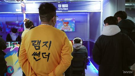 스마일게이트의 본격 인디게임 페스티벌 버닝비버 인벤