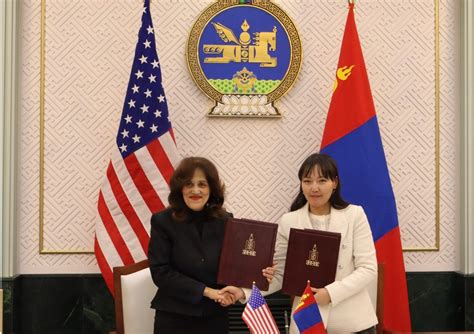 Ажлын байран дахь аюулгүй ажиллагааны зааварчилгаа Хязгааргүй мэдээлэл