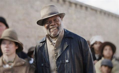 Samuel L Jacksons Tv Serie I Trubbel Showrunnern Hoppar Av