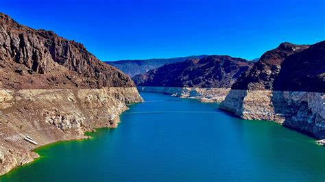 Lake Mead Drops Spark Warnings That A 100 Year Water Deal May Break By