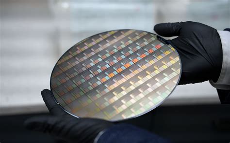 Chip Hall Of Fame Motorola Mc68000 Microprocessor Ieee Spectrum