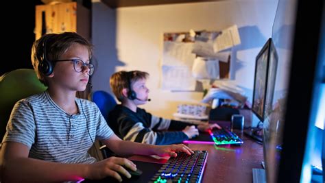 The Role Of Ai In Online Gaming Enhancing Player Experience The Art World