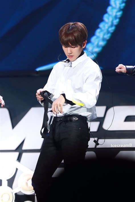 Pin By Iwee On Baekhyun Byun Baekhyun Exo Baekhyun Baekhyun