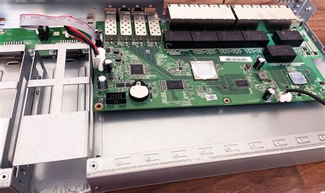 Fs S Ts Stackable L Ethernet Switch Review It Has Hot Swappable Power Supplies Mbreviews