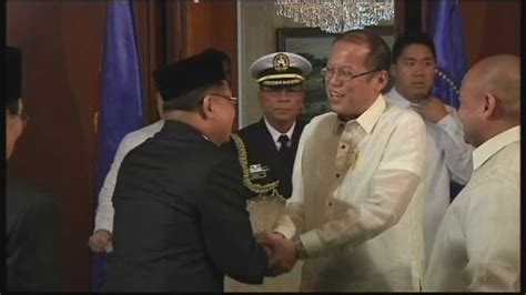 Philippines Government Milf Rebels Sign Historic Peace Deal Abc News