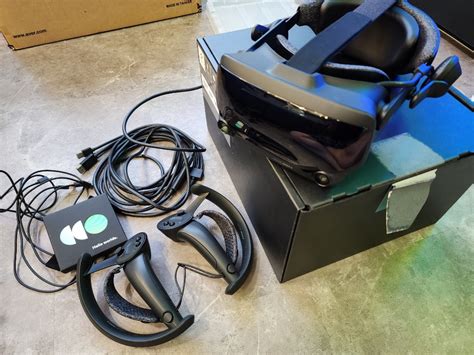 Valve Index Vr Gaming System Full Set Video Gaming Video Game Consoles Others On Carousell