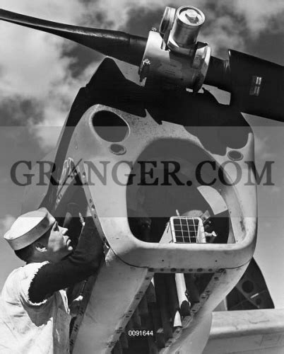 Image Of Curtiss So3c Seamew An Aviation Machinists Mate Of The U S