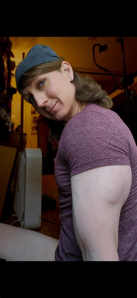 Shes So Fine ️ 😍 💖 Mackenzie R Muscularts