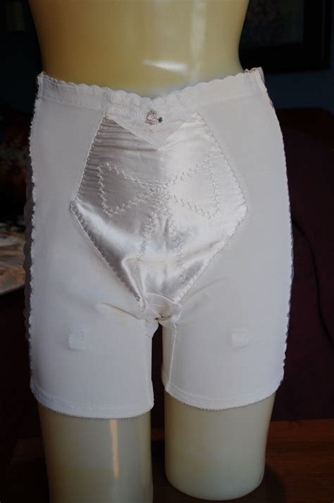 Vintage Goddess Satin Panel Panty Girdle White 33 34 4668207320