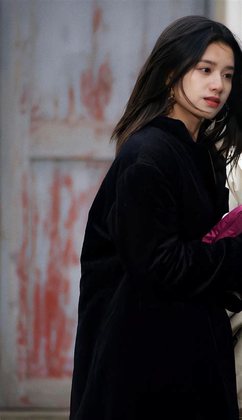 Ghim Của 🍒𝑿𝒊𝒂𝒐𝒇𝒆𝒏𝒈🍒 ️ Trên Zhang Jingyi จางจิ้งอี๋ 张婧仪 Hình ảnh Nữ