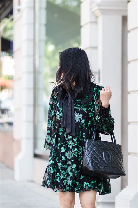 Alice Olivia Rowen Bow Neck Dress Elle Blogs