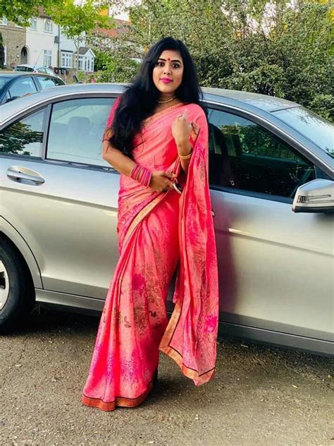 Pin By Robin On Agun Beautiful Hijab India Beauty Women Beautiful Saree