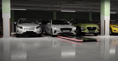 주차로봇 키운다더니 기계식 주차장 법규 적용하는 국토부