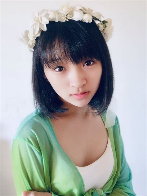 前野えま 最新グラビア水着画像 【27枚】 Gravia