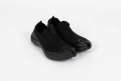Article By Tabi Footwear
