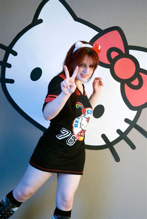 Giant Hello Kitty Head I By Cogentcontent On Deviantart