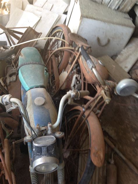 Barn Find Whizzer Do Wz Frames Have Wz Stamped On Them Motorized