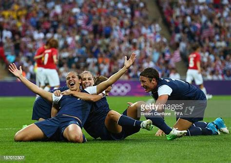 Carli Lloyd Photos And Premium High Res Pictures Getty Images