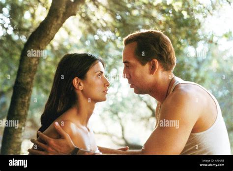 Captain Corellis Mandolin 2001 Uip Film With Nicolas Cage And Penelope