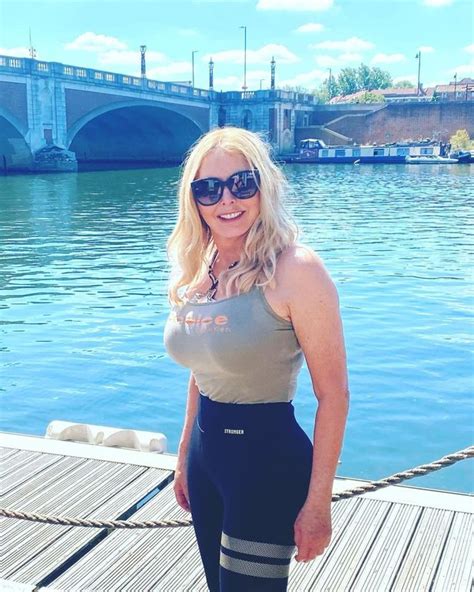 Carol Vorderman Branded Sexiest Milf In Town As She Parades Figure In
