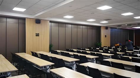 School Lecture Classroom Sliding Folding Partition