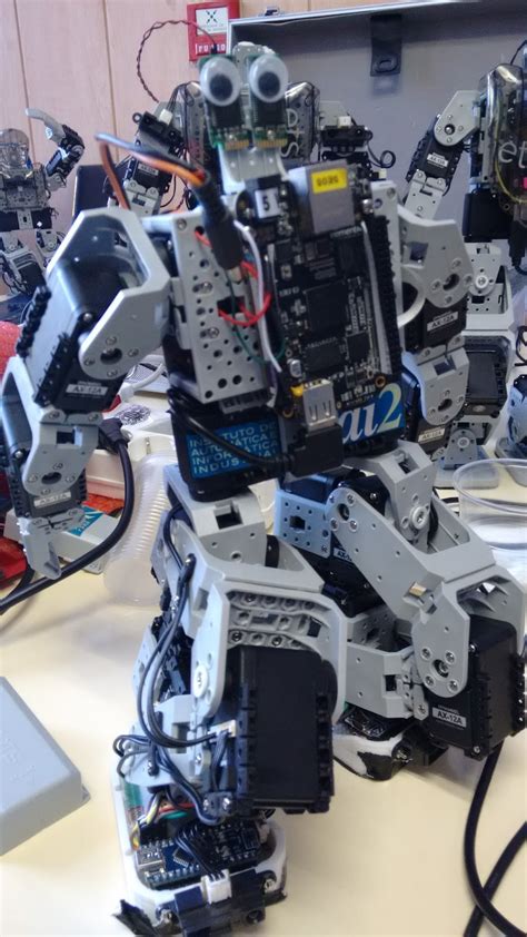 One Curious Robot My Humanoid Robot Bioloid Robot Controlled By A