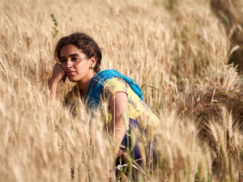 Sanya Malhotra Gets Aamir Khans Support For Pataakha Bollywood Gulf News