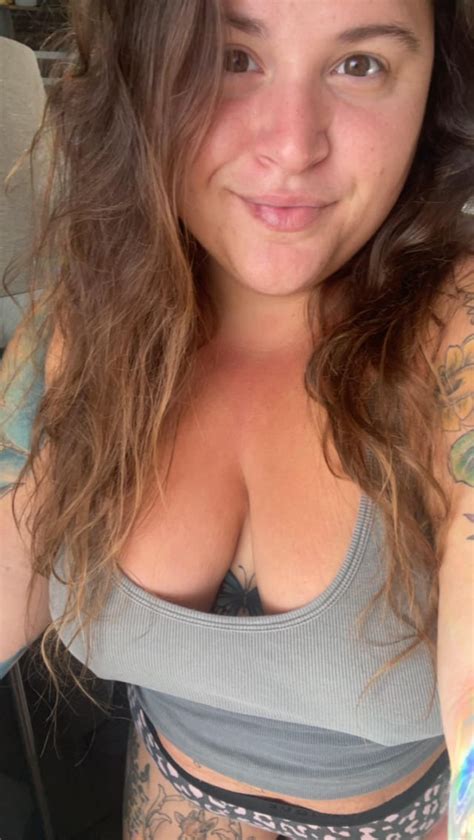 Cum Give These Tatted Bbw Curves Some Attention Rbbwdomination