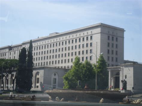 Nuevos Ministerios Of Madrid Paris1972 Versailles2003