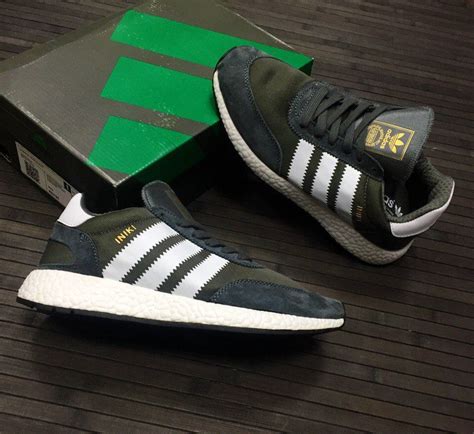 Купить кроссовки Адидас | Adidas Iniki Runner Boost Grey / White в ...