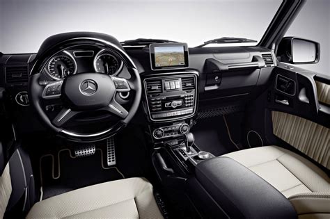 Mercedes Benz G Class V12 Photo Gallery 312