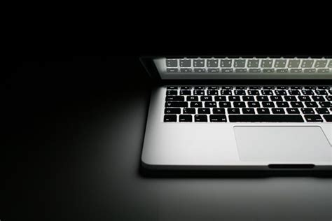 Bandwidth Dilemma Applications That Slow Networks