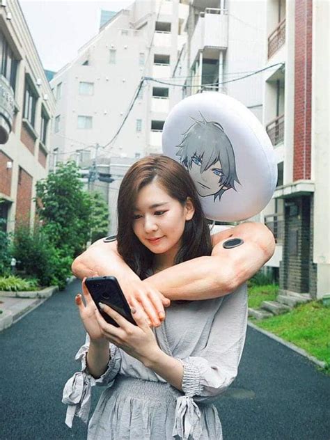 너가 좋아할 꿀팁 핵인싸가 추천하는 인싸템 방출  노래도 듣고 평생 남친도 만들고 일석이조 아님