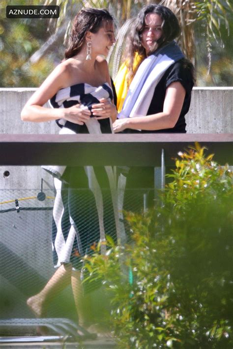 Emily Ratajkowski Sexy On The Set Of A Secret Photoshoot In Sydney Aznude