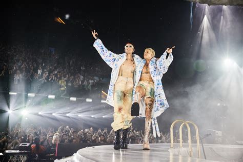 Ca7riel And Paco Amoroso Presentan El Teaser De Su Inolvidable Show En Movistar Arena