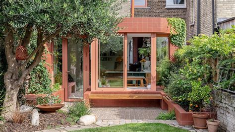 Seven Uk Homes That Reimagine Traditional Bay Windows